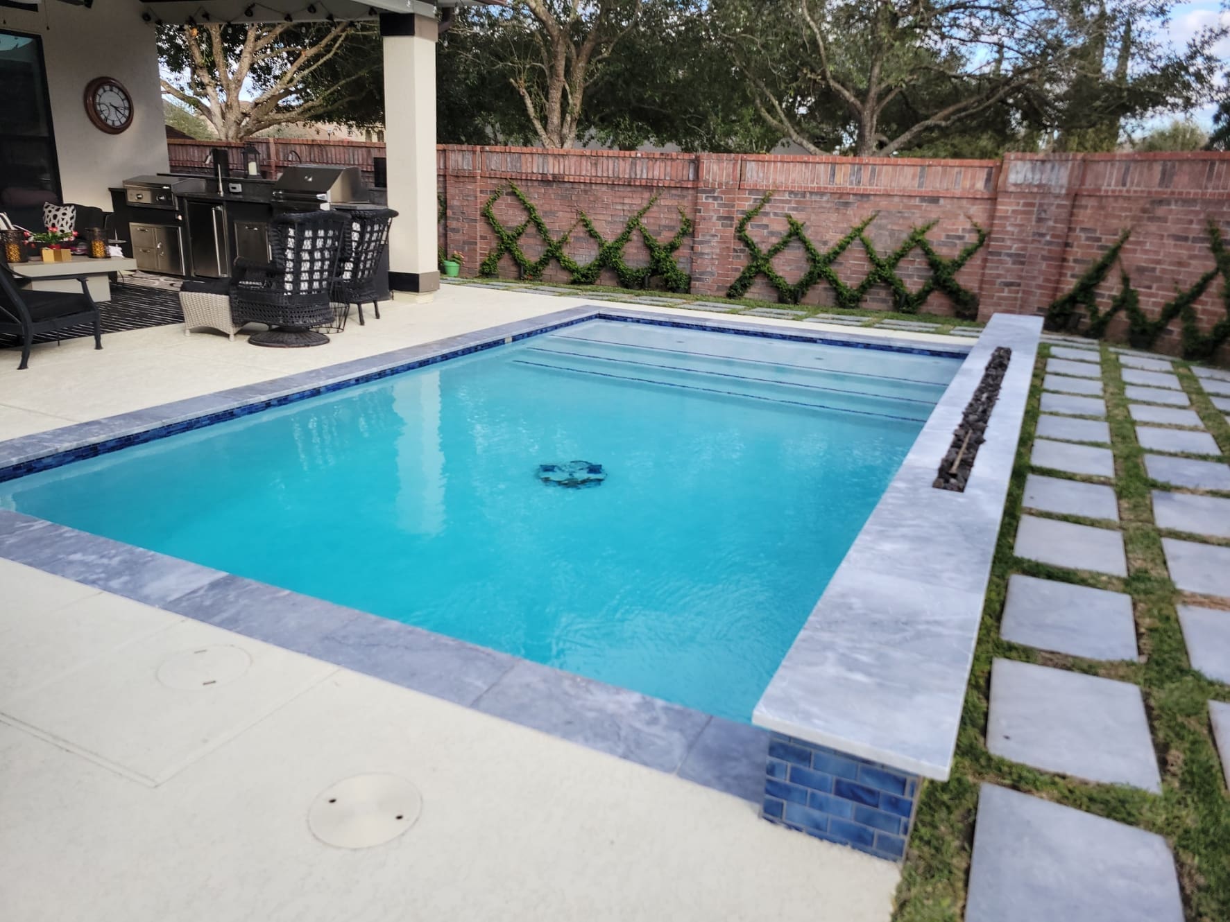 Swimming Pool Contractors & Designer In Rosharon TX, Mont Belvieu TX, Katy TX, Cypress TX ...